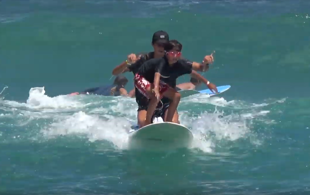 North Shore Surf4HUGS…and plenty smiles… | Surf News Network