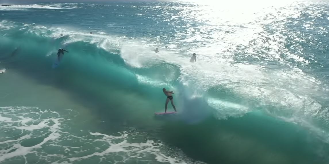TOW-IN SURFING AT THE HEAVIEST SHORE BREAK IN HAWAII WITH JOB | Surf ...