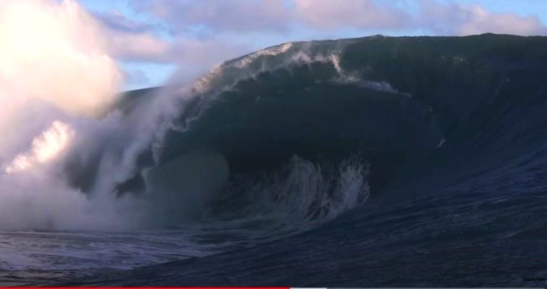 TOP 5 MOST DANGEROUS WAVES IN THE WORLD…Koa Rothman | Surf News Network